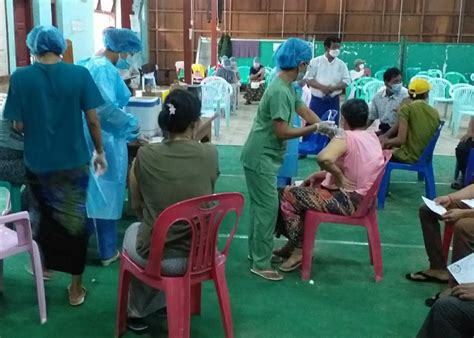 ဟိုတယ်နှင့်တည်းခိုရိပ်သာများတွင် တာဝန်ထမ်းဆောင်နေသော ဝန်ထမ်း ၁၅၆၅ ဦး ကိုဗစ် ၁၉ ရောဂါကာကွယ