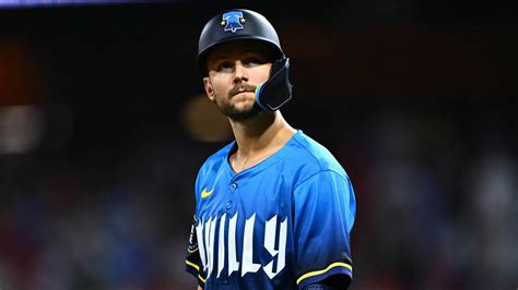 Watch Phillies Trea Turner Shows Speed On Remarkable Score Yardbarker