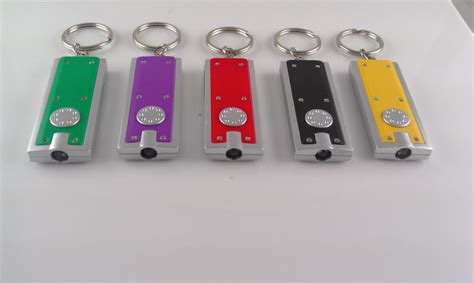 俄罗斯方块led钥匙扣灯 Led广告促销小电筒钥匙扣灯 创意礼品灯 阿里巴巴