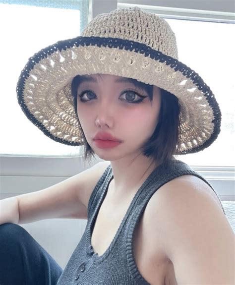 박봄 점점 커지는 눈과 입…옛 얼굴은 어디에 [★sns]