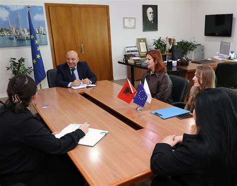 Rektori I Uamd Takon Ambasadorin E Osbe Së Në Shqipëri Universiteti Aleksandër Moisiu