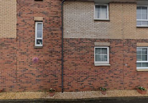 Free Property Report 5 Munro Court West End West Calder Eh55 8du Chimnie