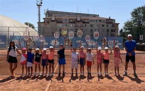 Тенис Академия Спартак Резервирай корт в Тенис академия Спартак Варна При нас ще откриеш 4