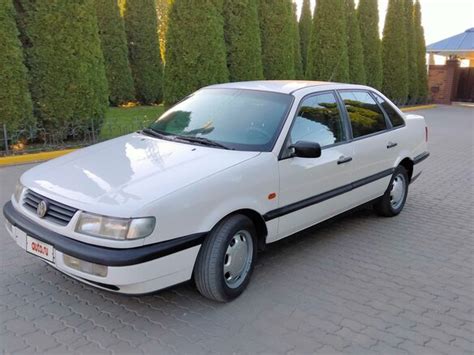 Купить б у Volkswagen Passat B4 1 8 Mt 90 л с бензин механика в Волжском белый Фольксваген