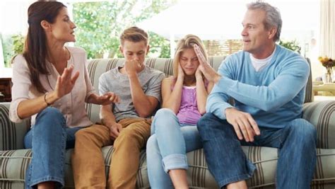 Cómo Las Familias Disfuncionales Afectan El Desarrollo Psicológico De