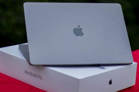 How To Scroll On MacBook Pro 4 Trackpad Techniques Tom S Review Box