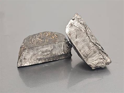 Li Metal Produces Metal Directly From Lithium Carbonate