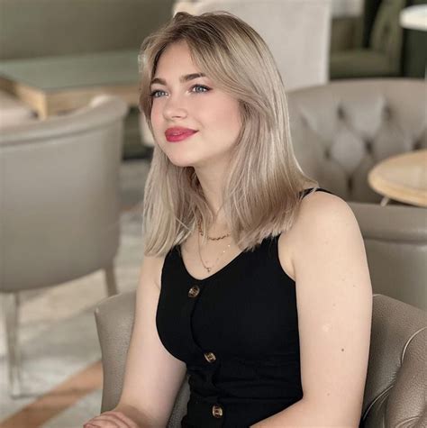 Diana Dahech On Reels Facebook