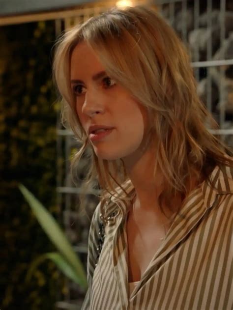 Lara Dandelion Seibert Alle News And Infos