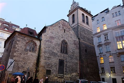 Во дворах прячется костел Прага Чехия Фото 9 ФотоТерра