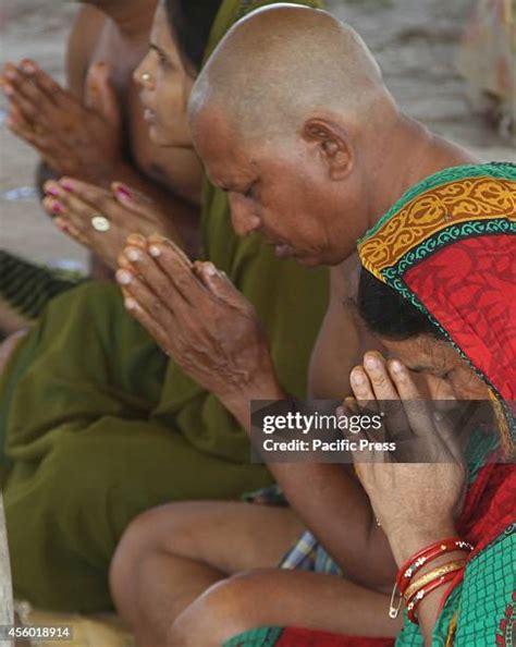 Pind Daan Photos And Premium High Res Pictures Getty Images