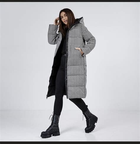 Пуховик — ціна 2500 грн у каталозі Пуховики Купити жіночі речі за доступною ціною на Шафі