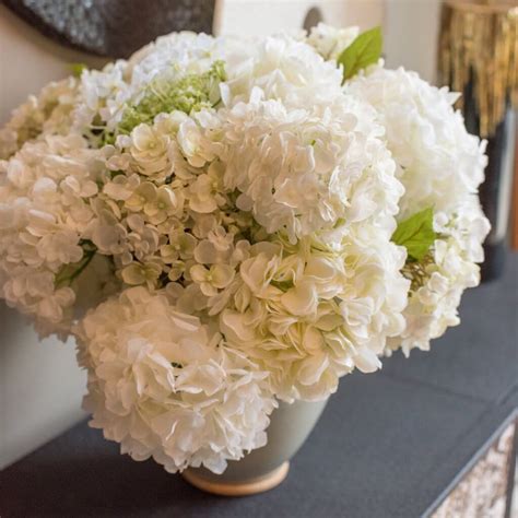 Mixed White Hydrangea Arrangement Pulbrook And Gould Flowers London