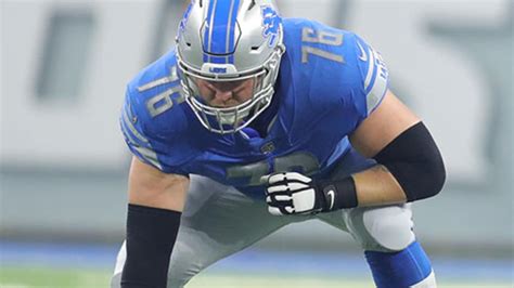 Four Downs T J Lang Makes His Lions Debut