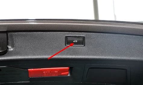本田后备箱的按钮在哪 汽车 新车 用车 养车 车主 汽车其他 汽车使用 有驾