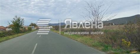 Гюльовца Стара къща с двор 1529 кв м ИД 138505 Едноетажна къща 101 кв м РЗП 1529 кв м двор