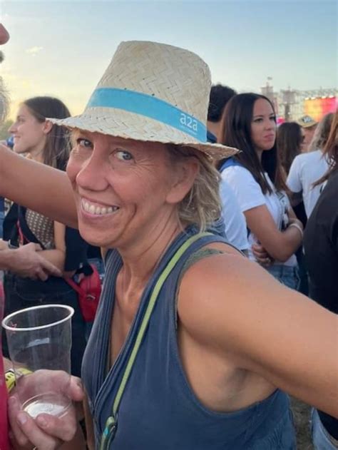 Very Beautiful Smile Rgilf