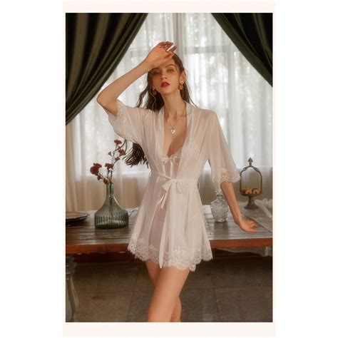 Sex Girl เดรสลูกไม้ ชุดสูทกระโปรง ชุดนอนลูกไม้ ชุดเสื้อคลุมกางเกงชั้นใน