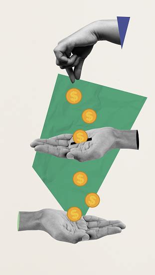 인간의 손은 컬러 배경을 가진 다른 사람들에게 달러 기호가 있는 황금 동전을 줍니다 개념에 대한 스톡 사진 및 기타 이미지 개념 경제 계획 Istock