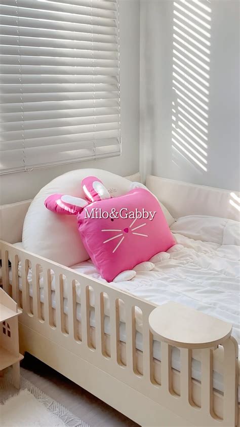 ᴊɪʏᴇᴏɴɢ 제품제공 성장에따라서 조립해야하는 불편한 하이체어는 그만🙌🏻 카오스 클랩 하이체어는 조립이된상태로 배송이오는데 계단형이라서 항상같은높이에서 함께할수있어요