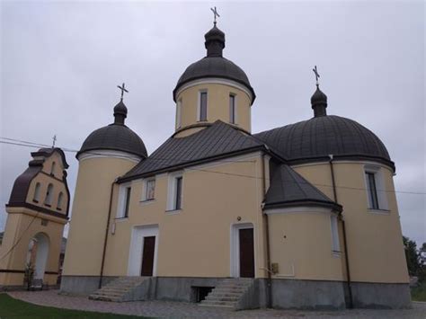 Церква перенесення мощей святого Миколая м Городок Львівська область Інтерактивна карта