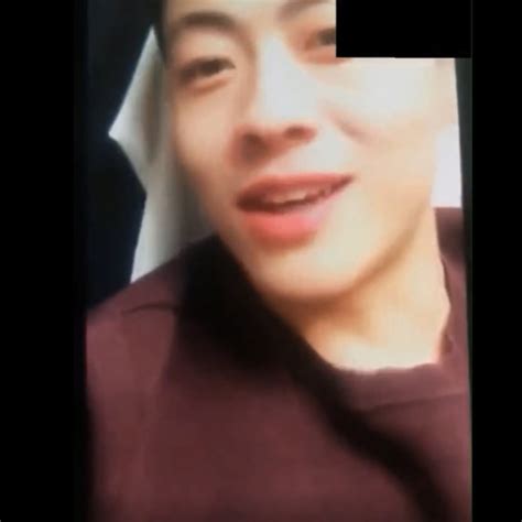 ติ๊กต็อกเกอร์ชื่อดัง โชว์ดุ้นขณะไลฟ์สด ทำเหล่าแฟนคลับตาลุก