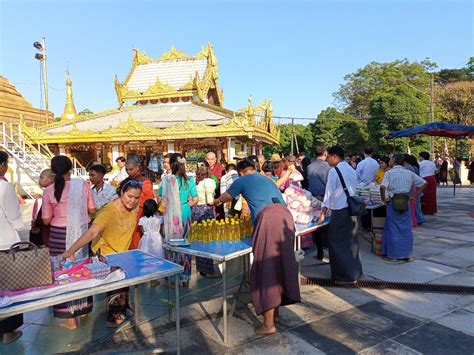 ဒဂုံမြို့သစ် မြောက်ပိုင်း မြို့နယ်၊ ပြည်ကြီးချမ်းသာမဟာစေတီတော် မြို့ဦးစေတီတော် ၌ ၂၅