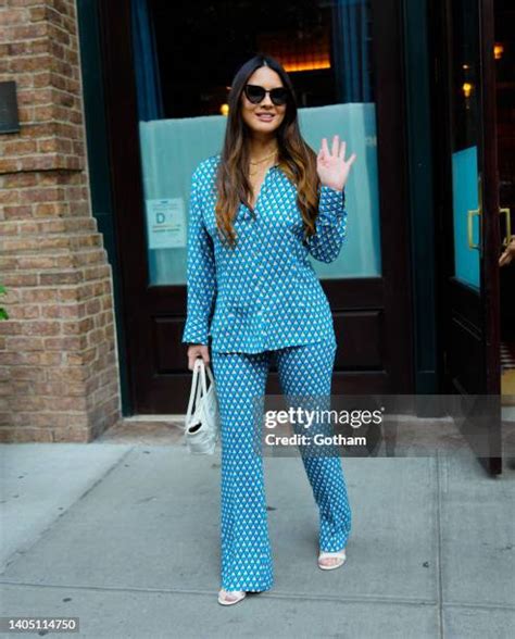 Olivia Munn Sunglasses Photos And Premium High Res Pictures Getty Images