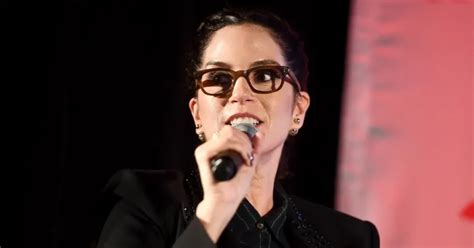 Jami Gertz Net Worth A Closer Look At The Actress And Businesswomans