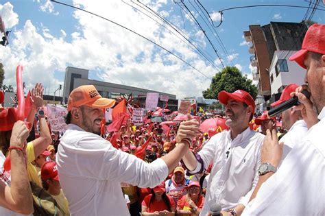 Juan Diego Va Disparado Hacia La GobernaciÓn Cinco Partidos Se Le Adhirieron Esta Semana