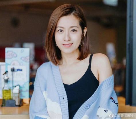 陈自瑶点赞 单身了？”留言 疑与王浩信感情生变新浪图片