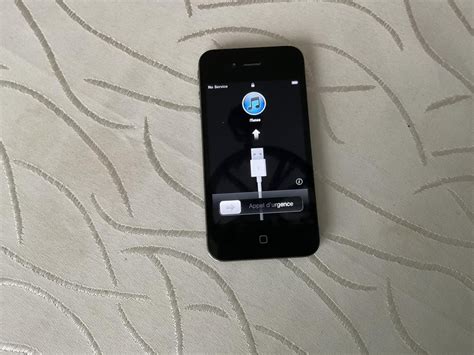[question] iphone 4 on ios 4 3 5 wont activate anyone know why also