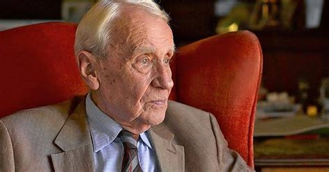 Christopher Tolkien Son And Editor Of J R R Tolkien Has Died He Goes Now To His Father S In