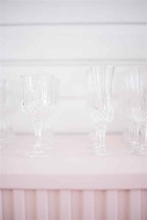 Decorative Wine Glass 150mls Hire For Weddings And Events Hampton Event
