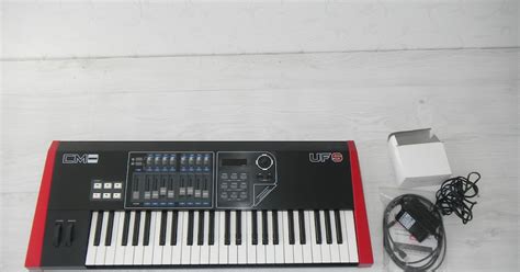 Infrequent Sound Sex Tex Technology CME UF USB Key C C Semi Weighted Synth Action
