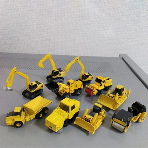 Yahooオークション トミカ 黄色働く車 10台set
