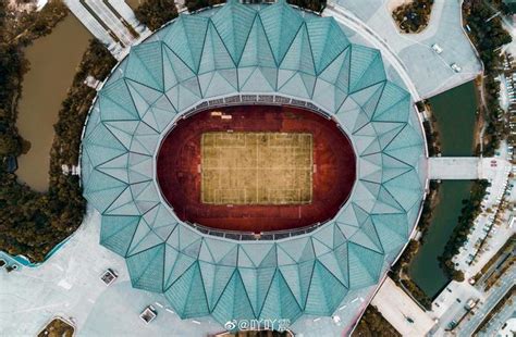 来了就是深圳人