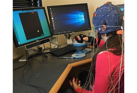 User Experience With Dynamic Difficulty Adjustment Methods For An Affective Exergame