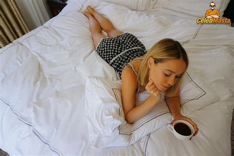 Becca Tobin Nude Photos And Sex Scene Videos Celeb Masta