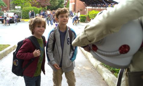 영화 Wonder 원더 리뷰 영화 정보 줄거리 캐릭터 소개 포인트 크리스마스만 되면 생각나는 선물같은 영화