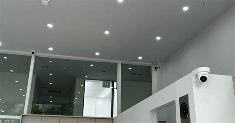 여러번 전화를 드렸는데도 잘 상담해 주시고 가격도 잘 맞춰 주셨어요 약속한 시간안에 깔끔하게 작업해 주셔서 아주 만족합니다 번창하세요~ 숨고 숨은고수