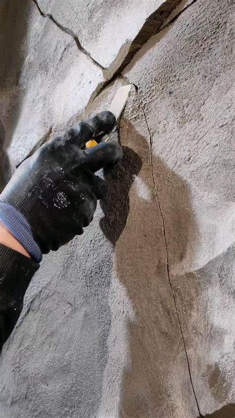 создание скалы в интерьере Каменная стена Дизайн стены Искусственные каменные стены