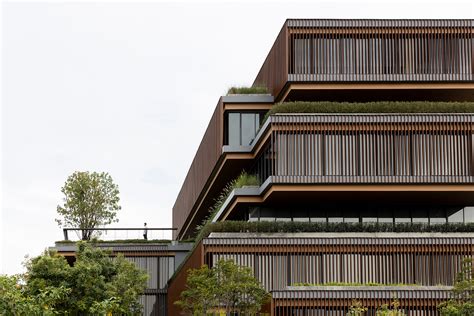 Staggered Stacking Art4d