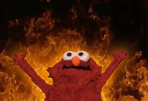 Me When I Finish All My Work Before Everyone Else In 2025 Elmo Memes Cute Desktop Wallpaper Elmo