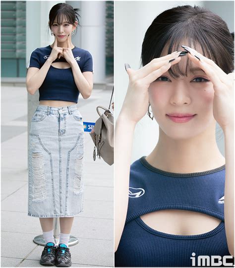 [포토] 프로미스나인 이채영 너만 보인단 말이야~