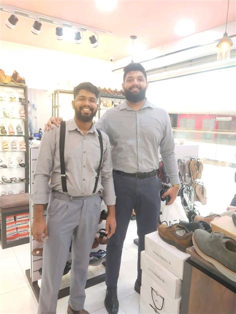 ateeq aslam on linkedin meeting someone so tall was a unique