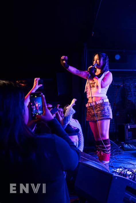 Concert Recap Emei Is “that Girl” In New York City Envi Media