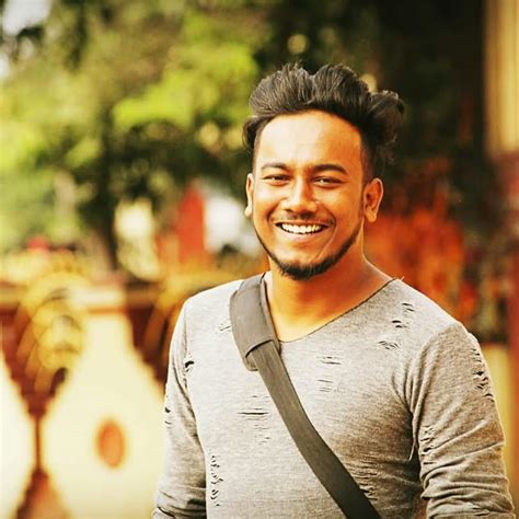 Avishek Bàšáķ Avishek Basak • Threads Say More