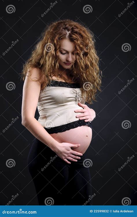 Gravid Kvinna Arkivfoto Bild Av H Rlig Omsorg Kropp