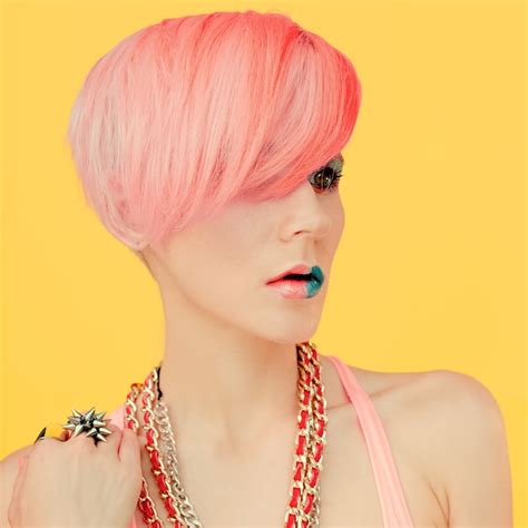 Premium Photo Hair Color Trend Sensual Stylish Model